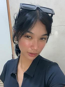 Phie in OmeTV Video Chat for Strangers