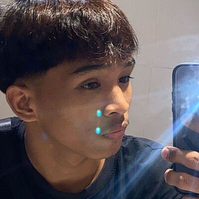 Mark Aron in OmeTV Video Chat for Strangers