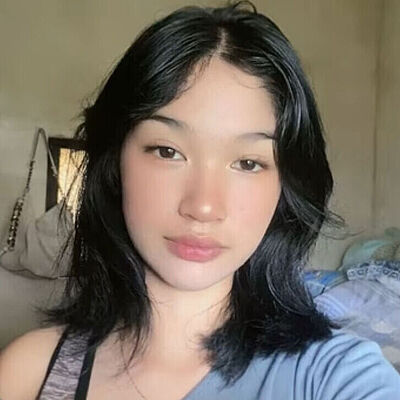 Phie in OmeTV Video Chat for Strangers