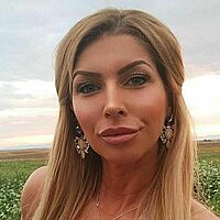 Maria-Dinko in OmeTV Video Chat for Strangers