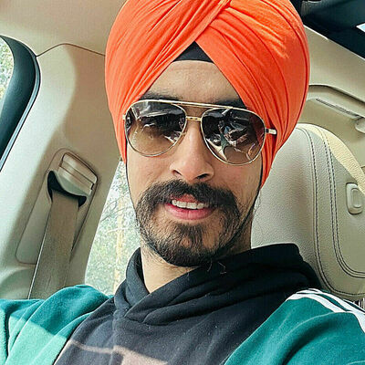 Simranjeet in OmeTV Video Chat for Strangers